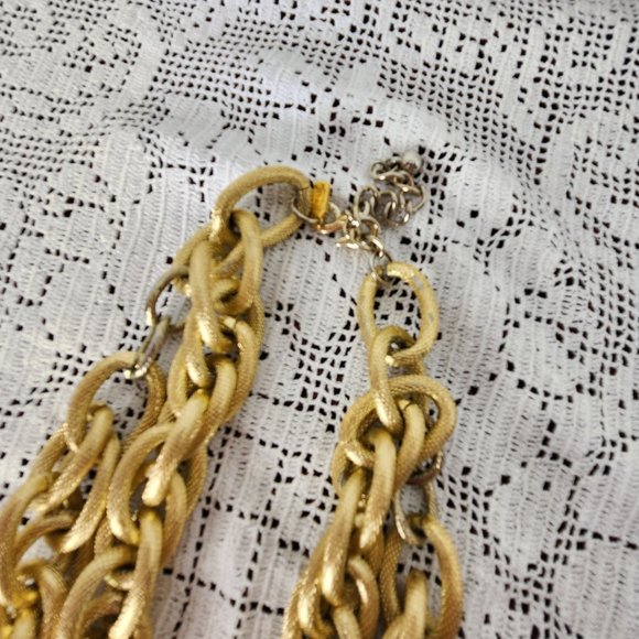 Kenneth Jay Lane | Jewelry | Vintage Kenneth Lane Goldtone Layered ...